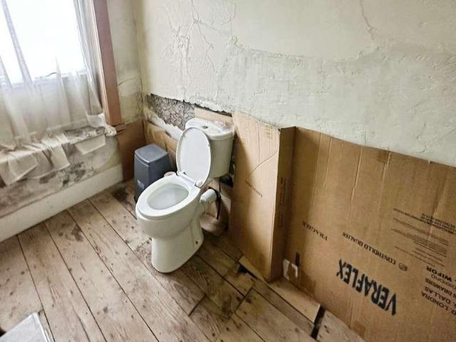 3 bed property for sale