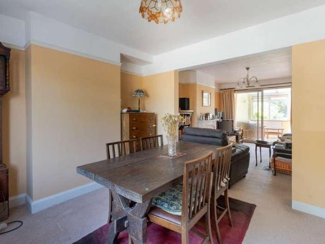 3 bed property for sale