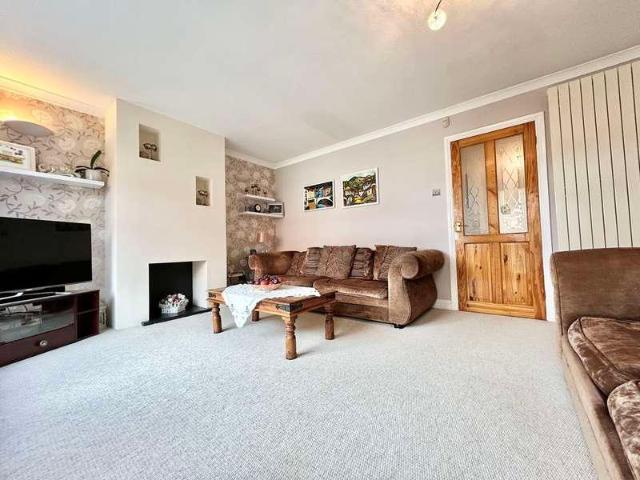 3 bed property for sale