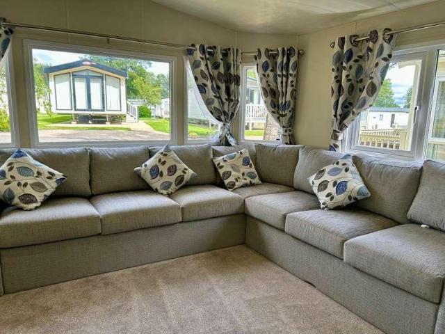 3 bed property for sale