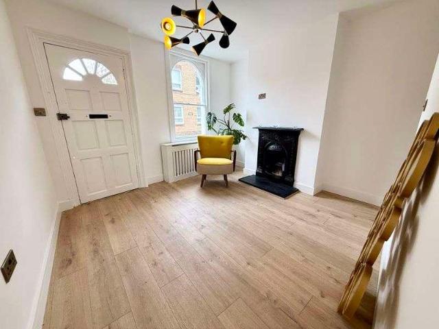 3 bed property for sale