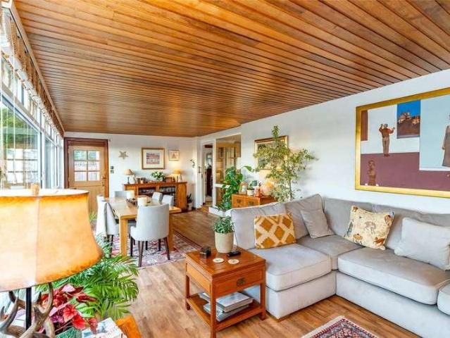 3 bed property for sale