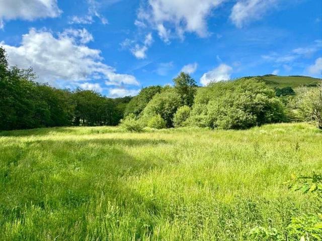 3 bed property for sale