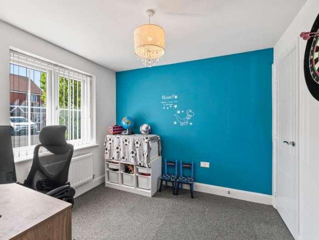 3 bed property for sale