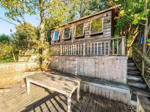 3 bed property for sale