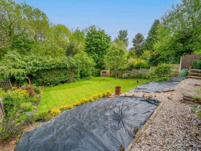 3 bed property for sale