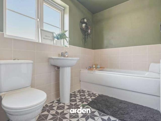 3 bed property for sale