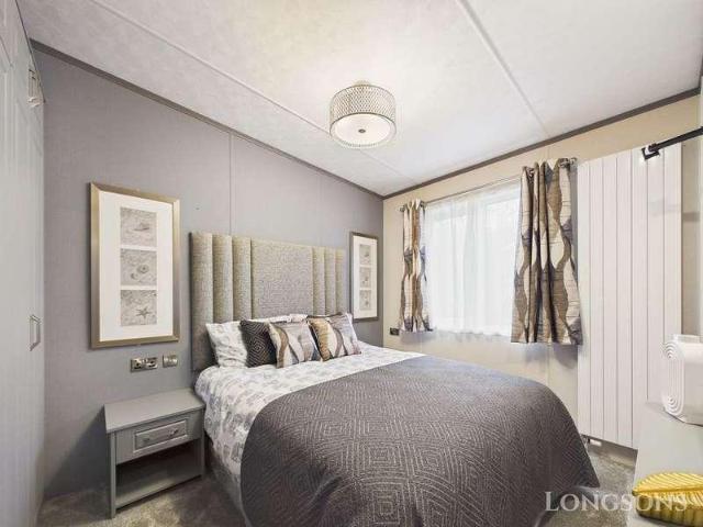 3 bed property for sale