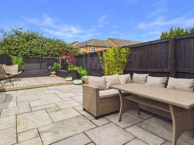 3 bed property for sale