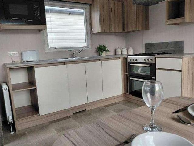 3 bed property for sale