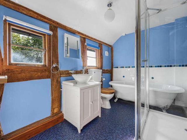 3 bed property for sale