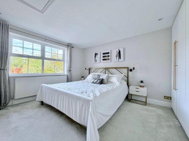 3 bed property for sale