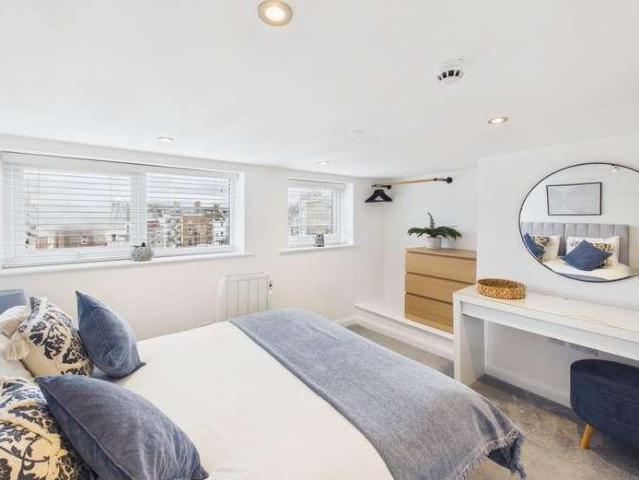 3 bed property for sale