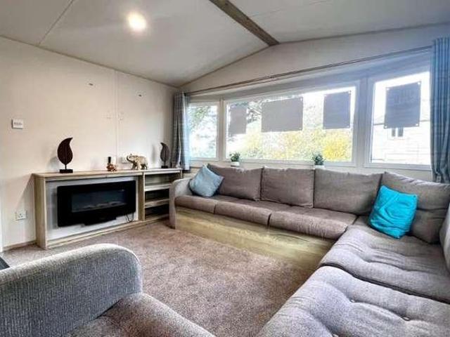 3 bed property for sale