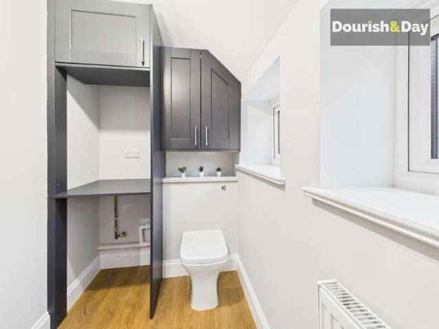 3 bed property for sale