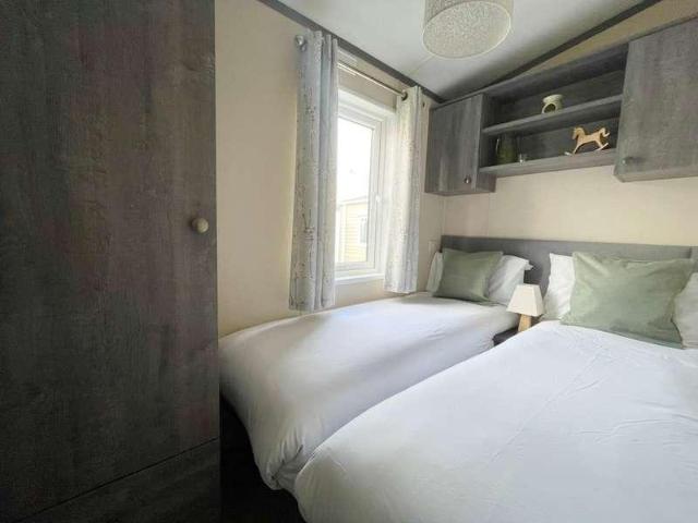 3 bed property for sale
