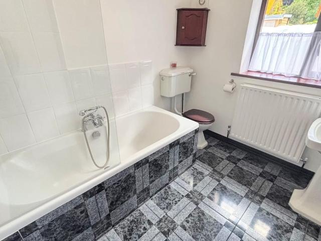 3 bed property for sale
