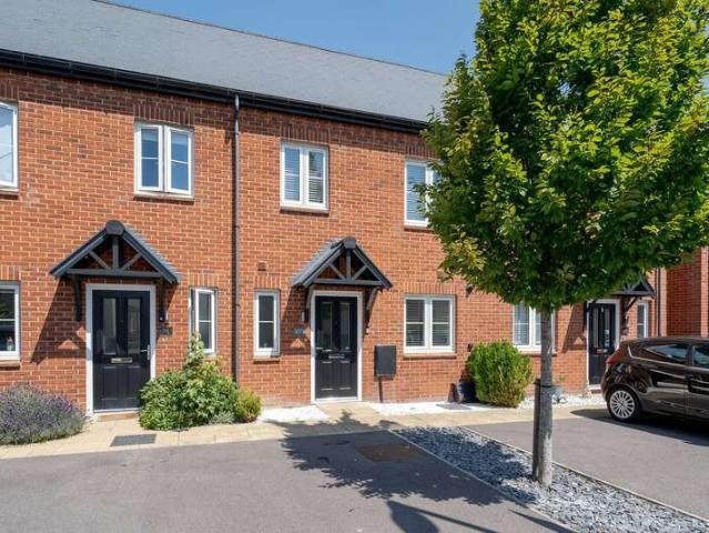 3 bed property for sale
