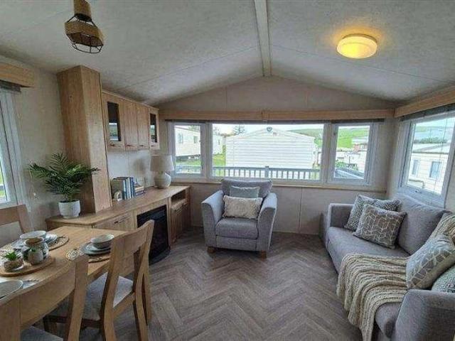 3 bed property for sale