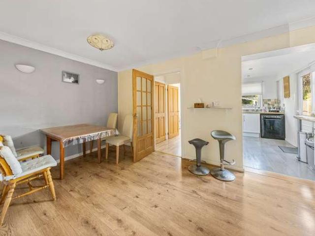 3 bed property for sale