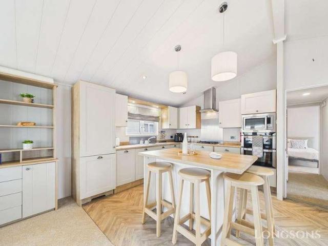 3 bed property for sale