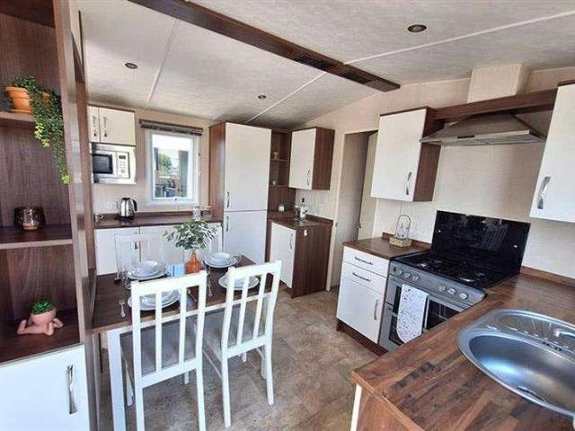 3 bed property for sale