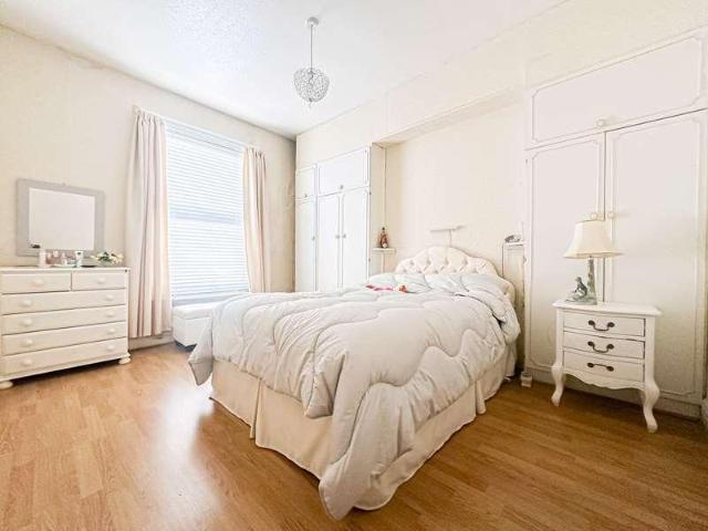 3 bed property for sale