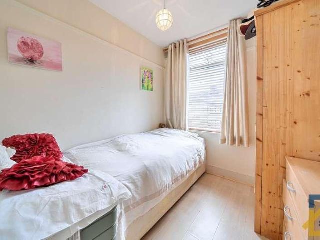 3 bed property for sale