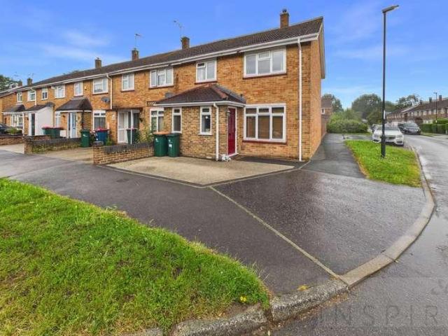 3 bed property for sale