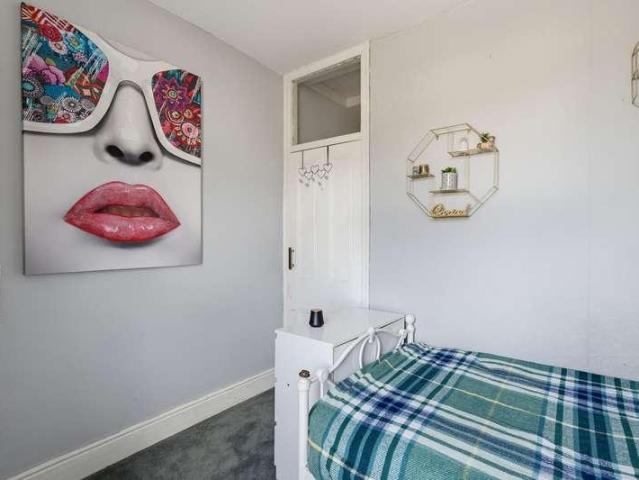 3 bed property for sale
