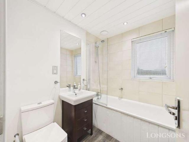 3 bed property for sale