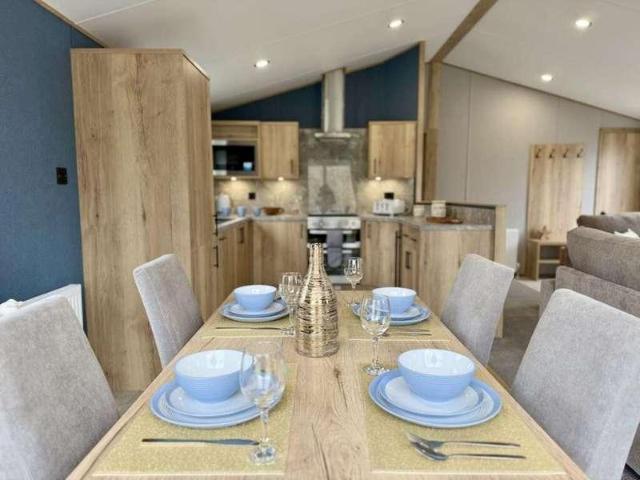 3 bed property for sale