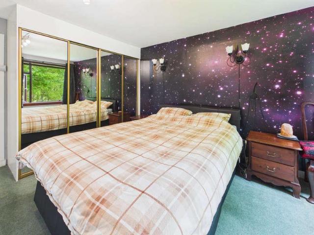 3 bed property for sale