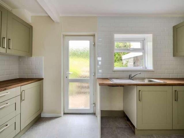 3 bed property for sale