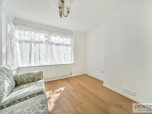 3 bed property for sale