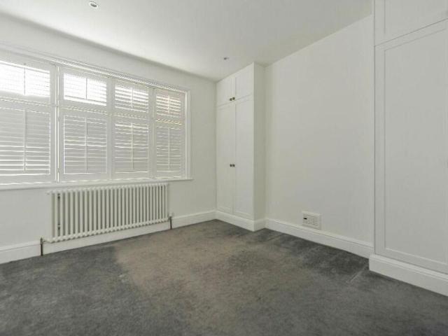 3 bed property for sale