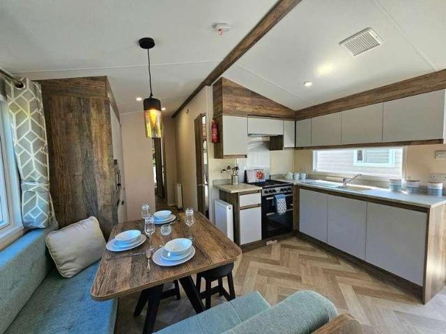 3 bed property for sale