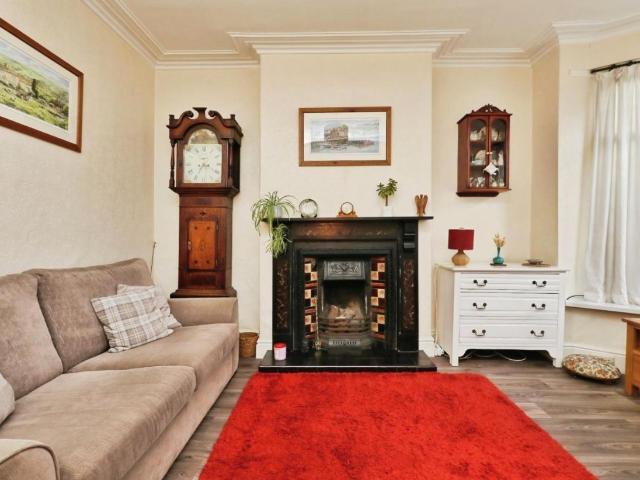 3 bed property for sale