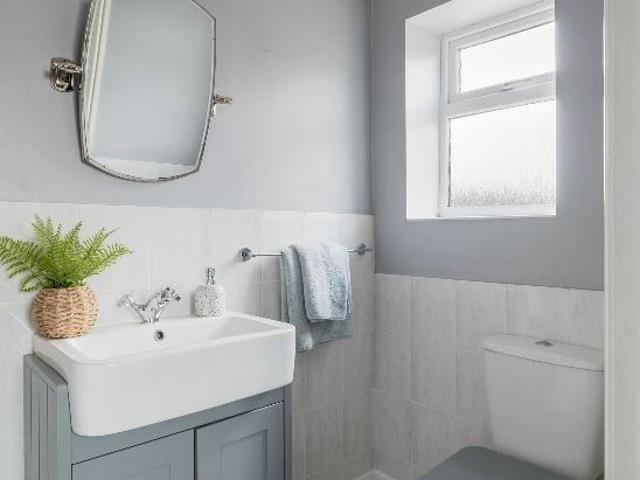3 bed property for sale
