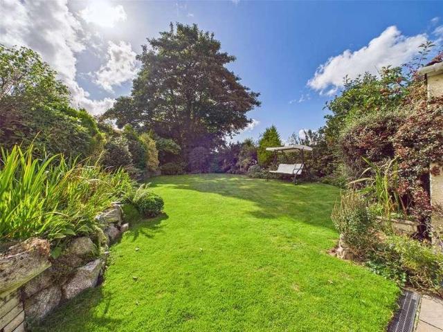 3 bed property for sale