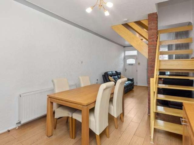 3 bed property for sale