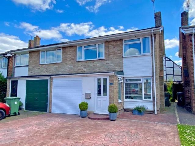3 bed property for sale
