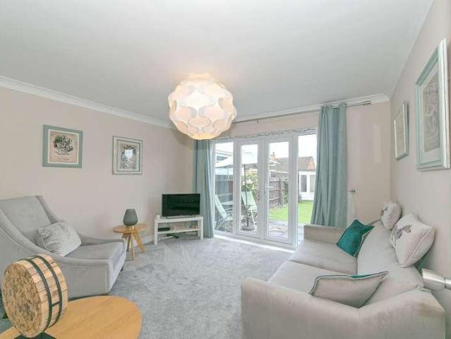 3 bed property for sale