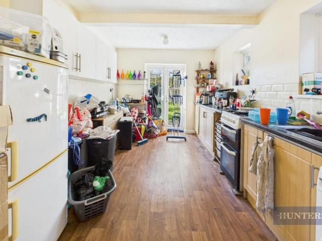 4 bed property for sale
