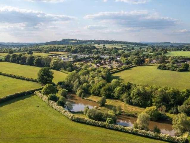 3 bed property for sale