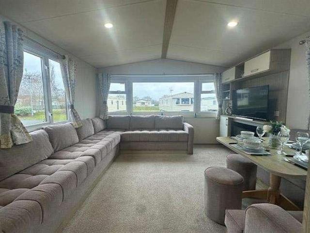 3 bed property for sale