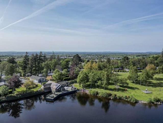 3 bed property for sale
