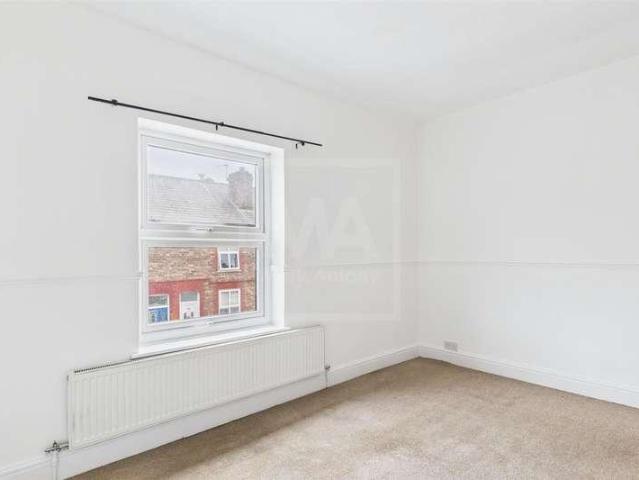 3 bed property for sale