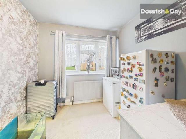 3 bed property for sale