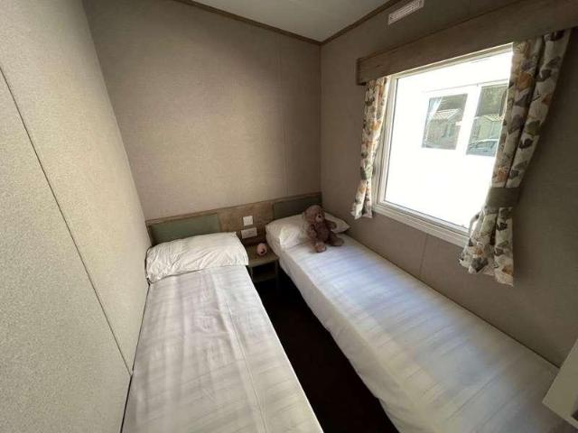 3 bed property for sale